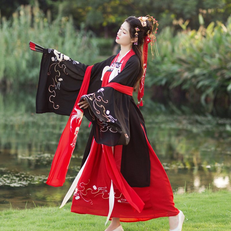 Black and Red Hanfu: Exploring the Timeless Elegance of Traditional ...