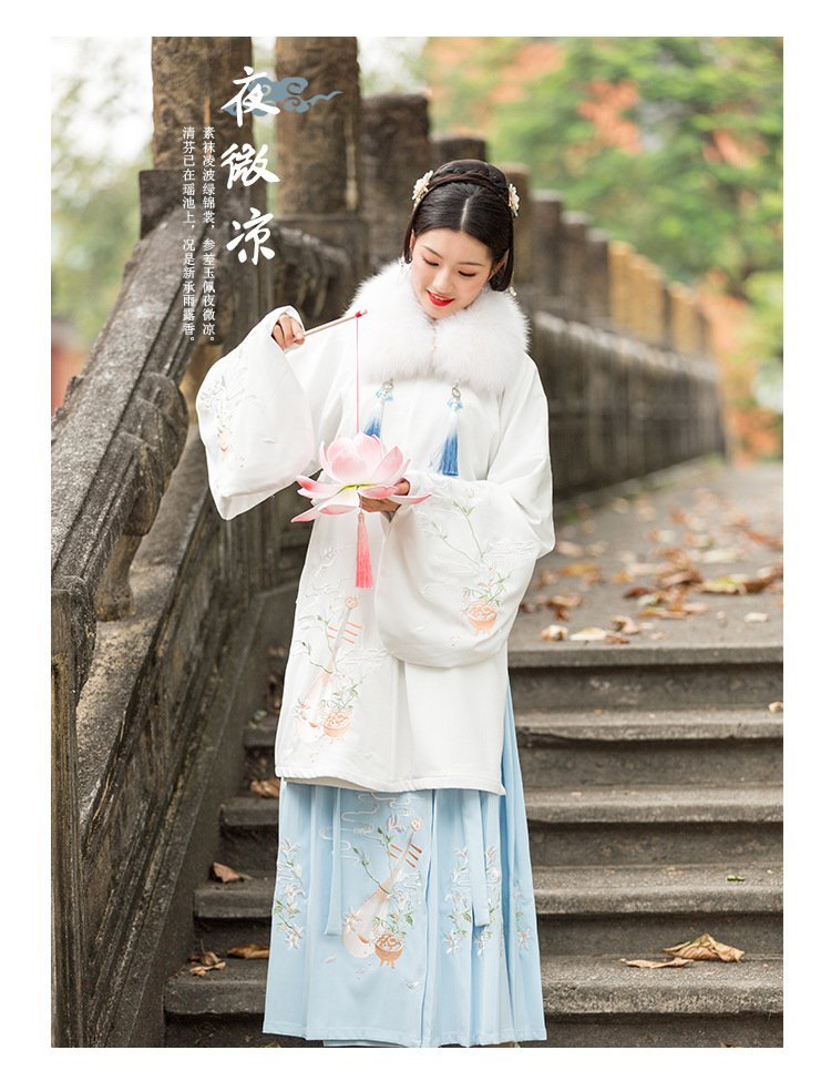 The Meaning of Hanfu: Reconnecting with Traditional Chinese Clothing ...