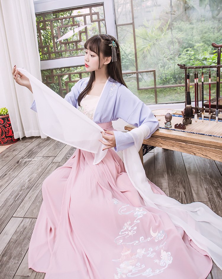Why is Hanfu popular in China? – Chinese Hanfu shop